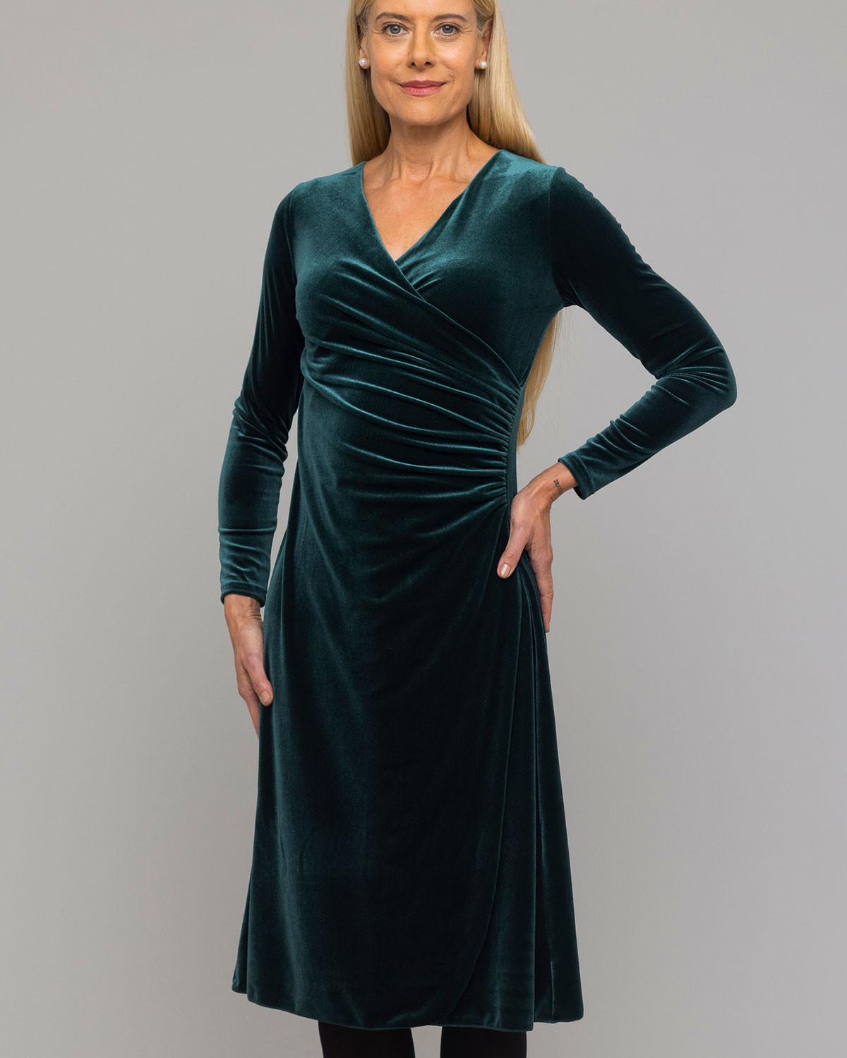 Klänning Madrid Sammet Mörkgrön från Camilla Thulin