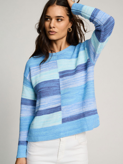 Blockmönstrad tröja blå från Micha